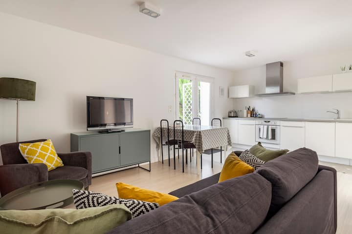 Montpellier T3 Jardin, Gare Saint Roch à Pied, - Montpellier