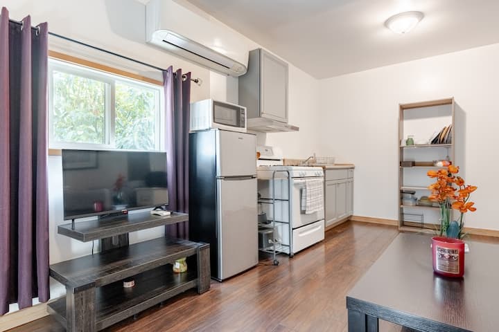 Neat Place To Stay In Reseda - Los Angeles, CA