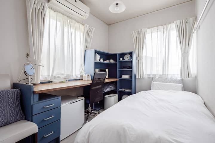 Room 4 Eureka Beach House - Kanagawa