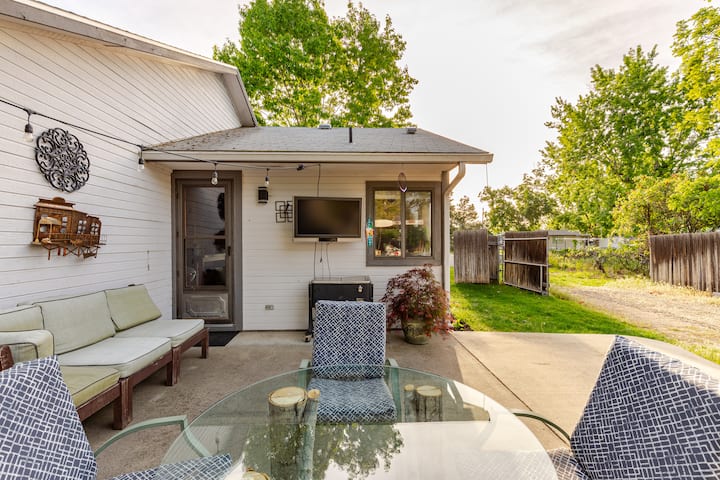 5 Mins To Downtown, Bsu And Airport. Huge Yard. - Boise, ID