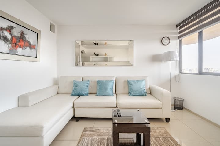 Apto En Miraflores.alto Estándar Y Super Ubicación - Pérou