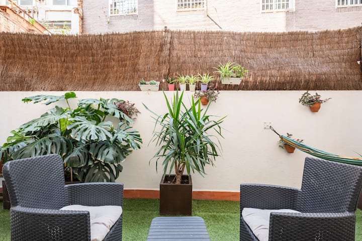 Comfortable Duplex + Patio In Gràcia! - Barcelona