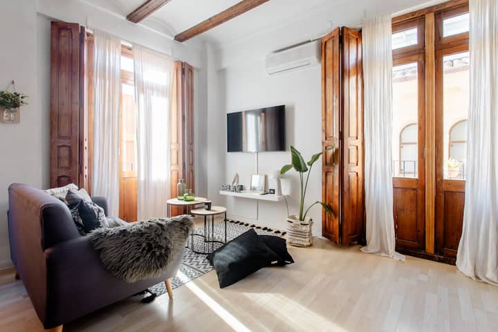 Charming And Cozy Apartment In The Best Location Of The City Center - Valencia