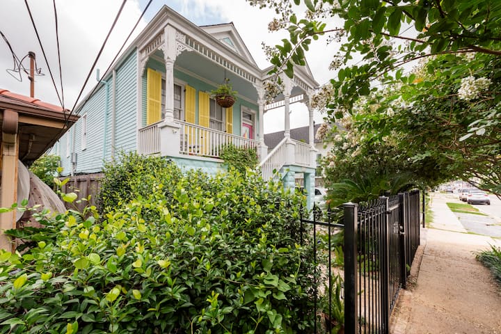 Jazz Fest & Fairgrounds Relaxation - New Orleans, LA