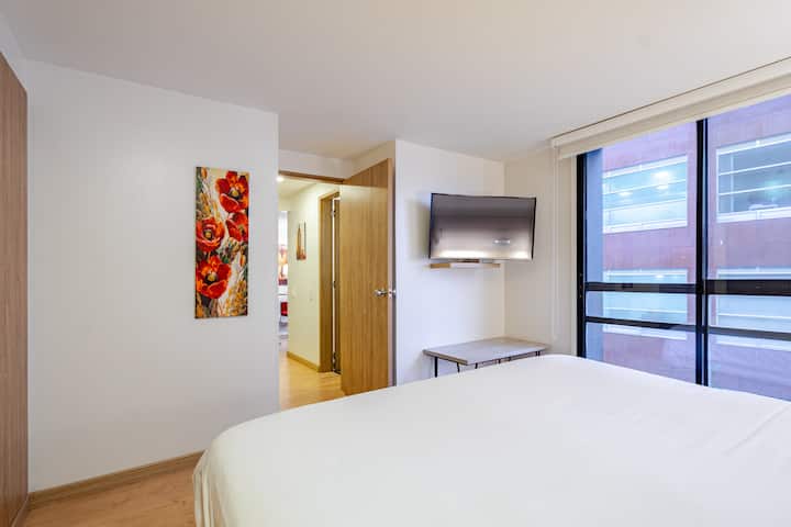 127 Calleja Norte Reina Sofía/ Plus Limpieza 100% - Bogota