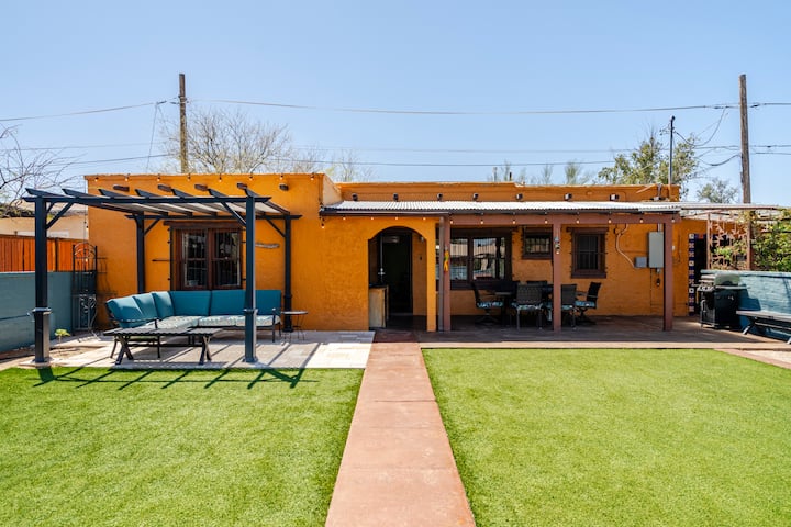 Midtown Serene Getaway - Tucson, AZ