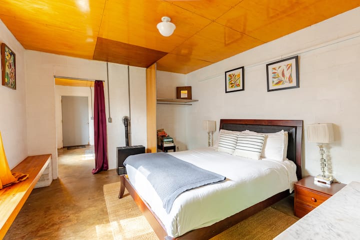 Apt On Flower Farm, Convenient - & Pet Friendly - Atlanta, GA