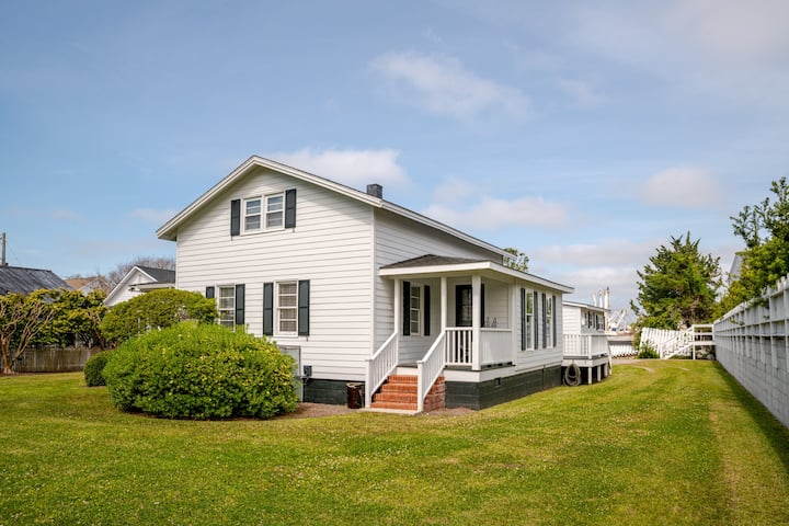 Historic Menhaden Cottage For Families - Atlantic Beach, NC