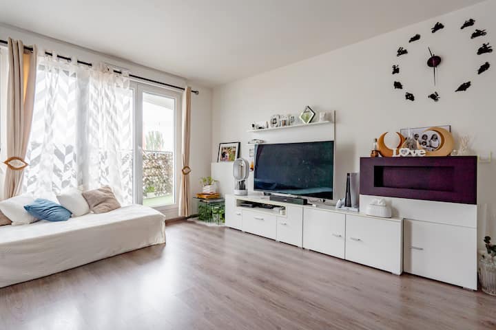 Lovely Paris Apartment - Créteil