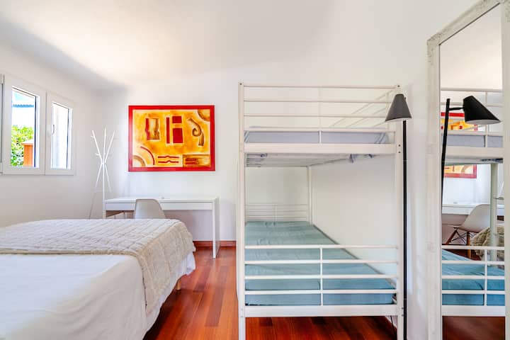Quarto/ Suite Near Old Town Albufeira (3km) - Albufeira