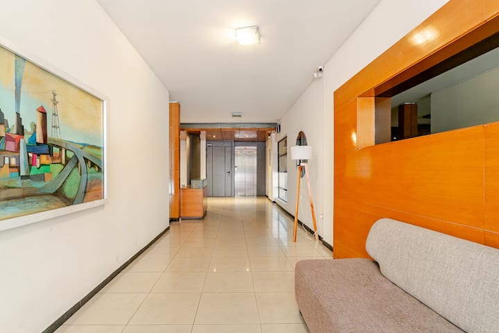 Viví Córdoba A Mts Del Sanatorio Allende- Nva Cba - Córdoba