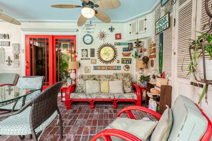 Cozy Apartment In The Marigny - New Orleans, LA