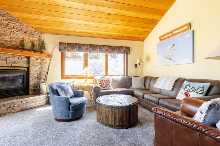 Quiet~2bd/3ba Perfect ~ Families/couples ~Sleeps 6 - Mammoth Lakes, CA