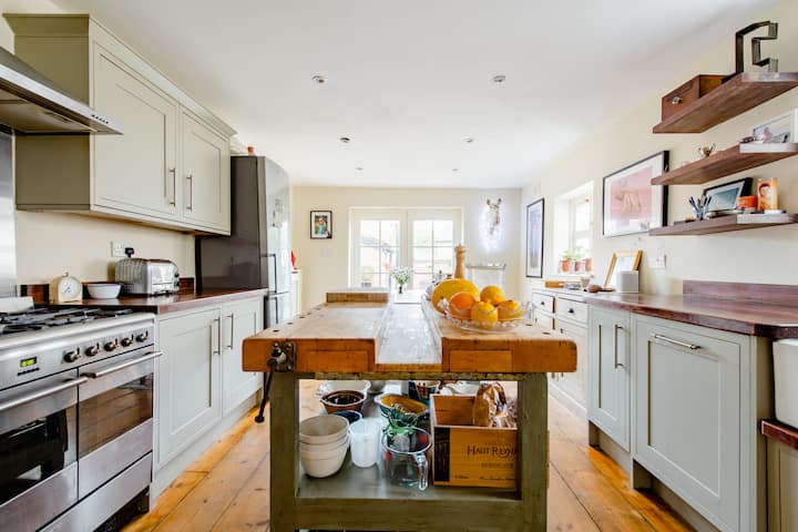 Quite Comfortable Close To Centre & Musgrove Park - Taunton