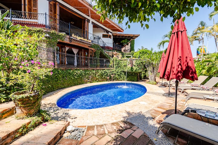 Casa Corona Villa Downtown 3 Blocks To The Beach - Puerto Vallarta