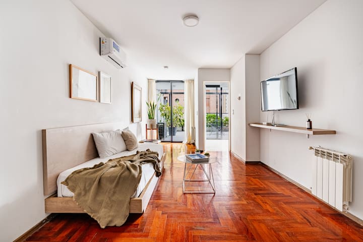 Despertá Con Vistas Y Aire Libre En La City - Córdoba, Argentina