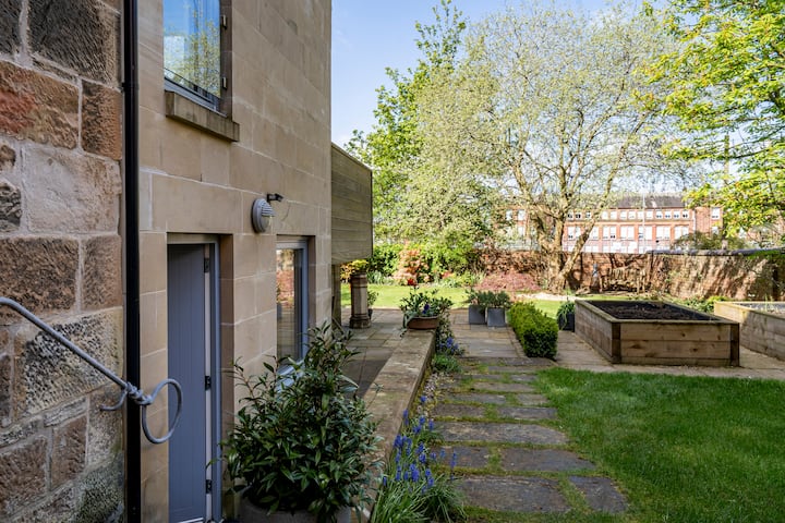 Exceptional West End Garden Flat - Glasgow