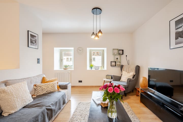 Bel Appart Moderne 2 Chbr 2 Sdb Avec Jardin Privé - Morzine