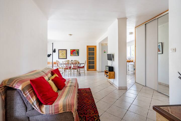 Relaxing House With Pool - Alpes-de-Haute-Provence