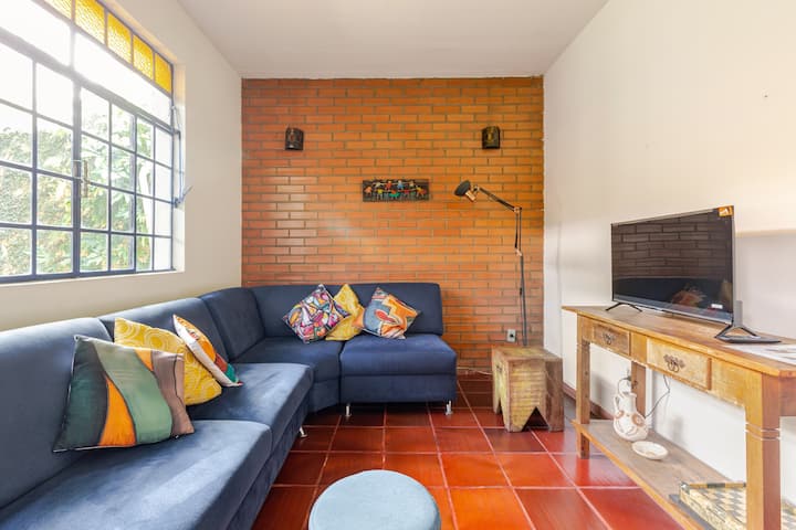 Casa De Minas: Próxima A Lagoa Da Pampulha E Ufmg - Belo Horizonte