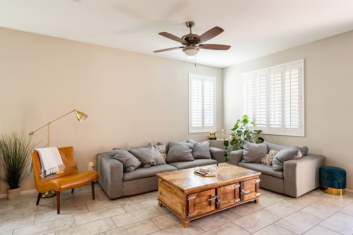 Shadow Creek Home In Beautiful Las Vegas! - North Las Vegas, NV