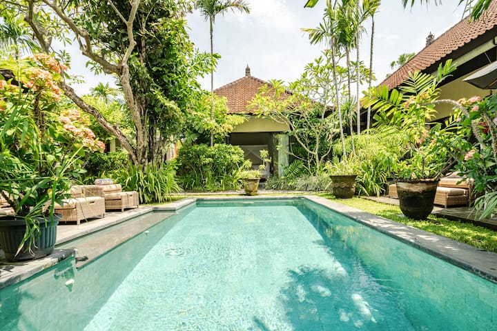 Jempiring Specials - Family Friendly & Peaceful - Indonésie