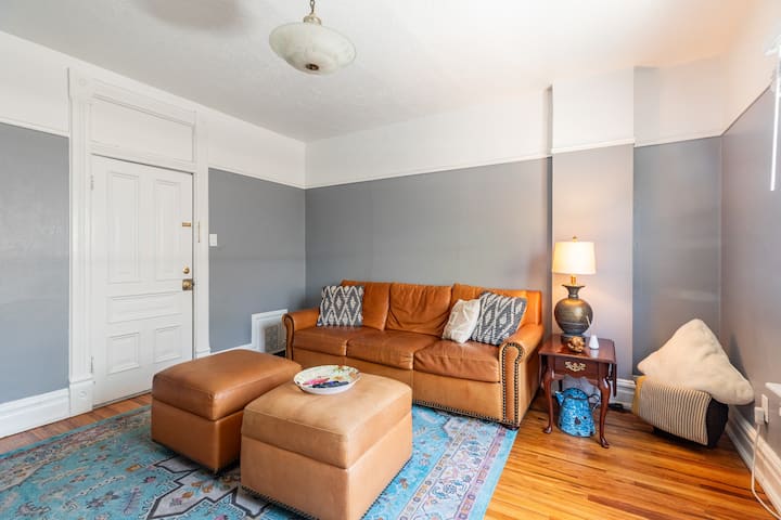 Avenues Spacious Victorian Apartment - University of Utah Hospital, Salt Lake City