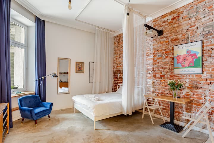 *Designer Retreat Between Old Town And Kazimierz - クラクフ