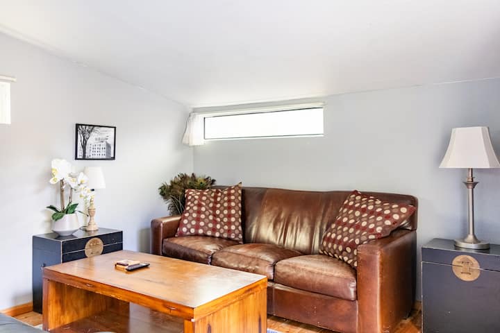 Guesthouse 300sf (B&b Permit Use2o18oo11) - Pine Street, WA