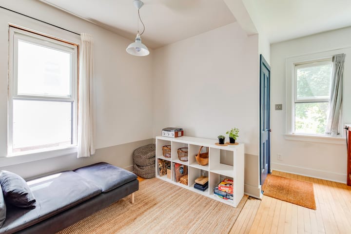 Bremen Street House | Private Room - Milwaukee, WI