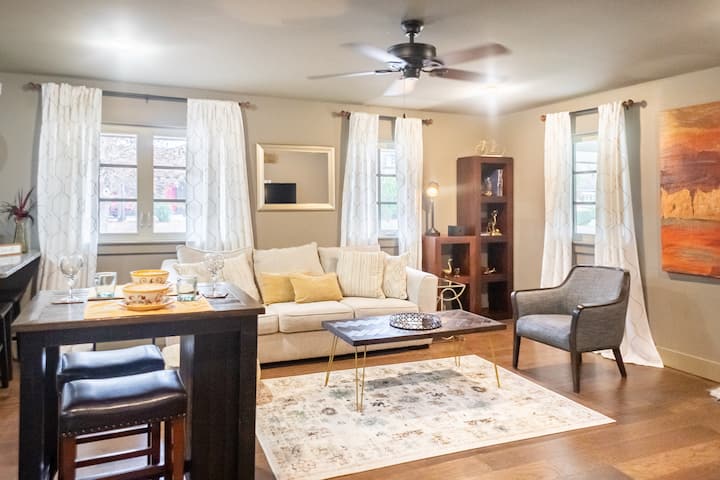 Walk To Downtown, Just Across The Bogle Park!  301 - Bentonville, AR