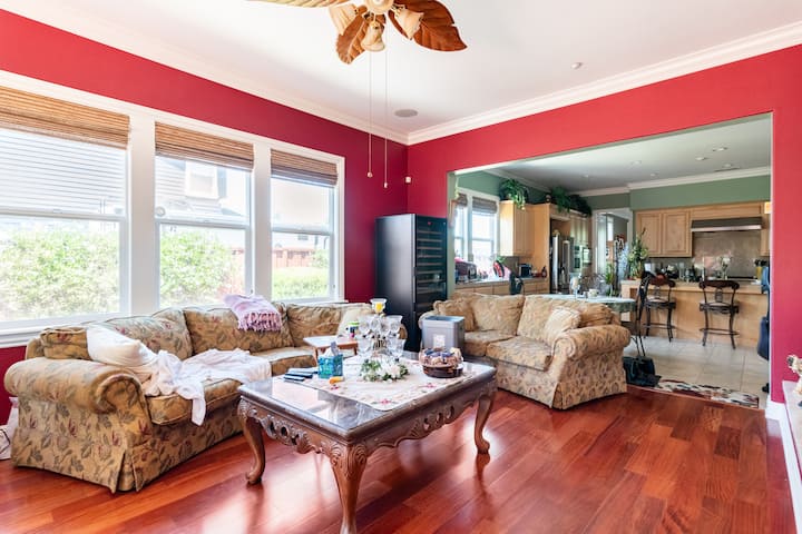 Primary Suite In Livermore - Livermore