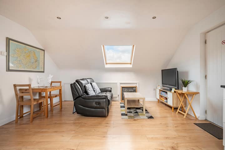 Buzzard's Loft, Poyntzpass - Armagh