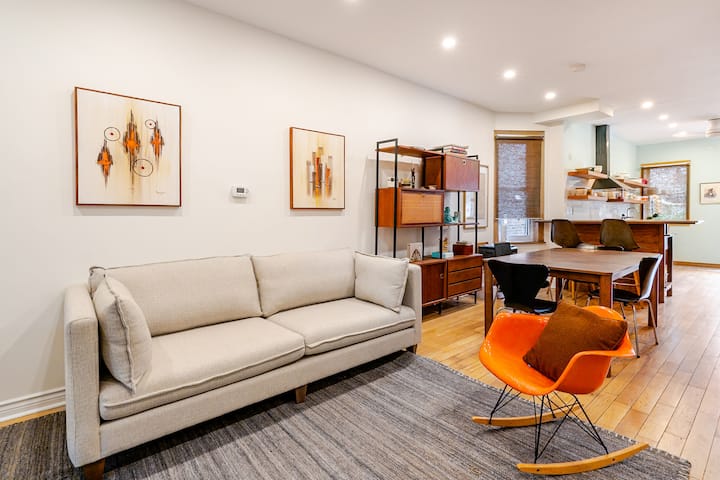 A Convenient Ossington - Toronto