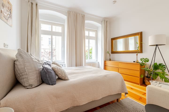 *Studio In A Quiet Garden, In The Center* - Potsdam