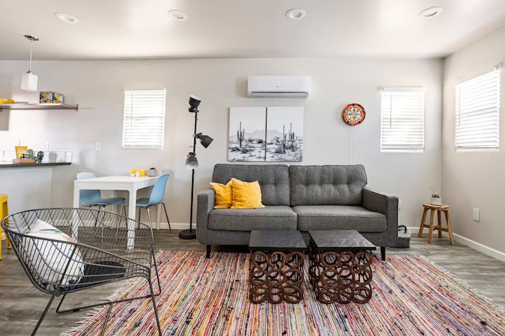 Freshly Renovated 1 Bedroom House, Steps From Uofa - Tucson, AZ