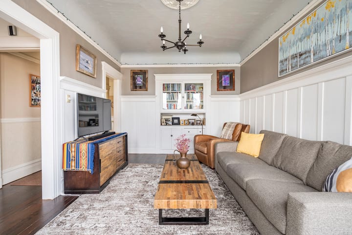 Beautiful & Bright Guest Room! - San Francisco, CA