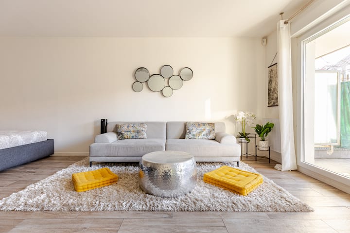 ♥️  Studio Terrasse à 9 Minutes Du Centre De Paris! - Saint-Denis, France