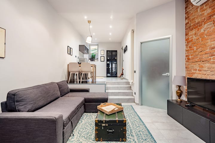 La Corte Verde - Palazzo Reale E Duomo - Torino