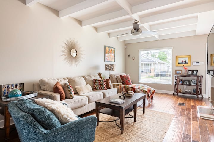 Gingerbread House Nola - New Orleans, LA