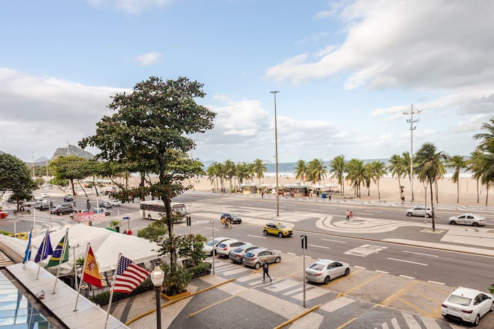 De Frente Para O Mar! Hospede-se Na Av. Atlântica! - Copacabana