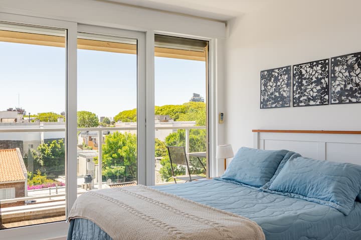 Near The Seafront, Big Terrace And Barbecue. - Montevideo