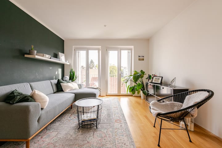 Stylish Flat With Balcony Surrounded By Parks - Munique