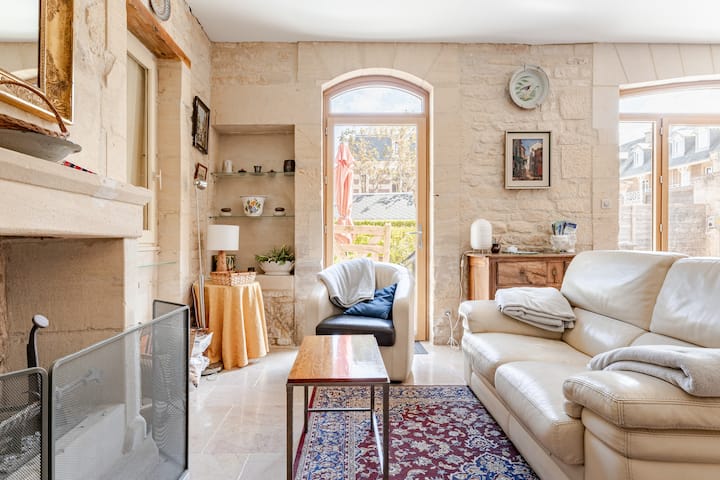 Villa De Caractère Entièrement Rénovée - Luc-sur-Mer