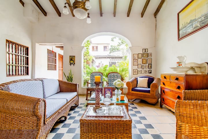 ¡Oferta!habitación Privada Con Aire Y Wifi - Cartagena