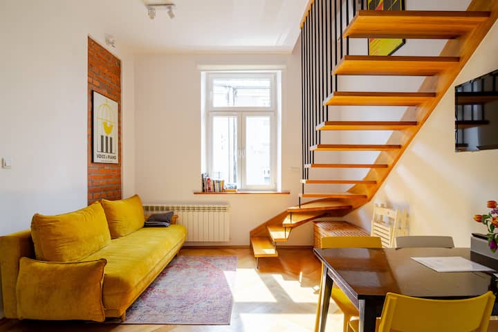 3 Bedrooms+living Room, Central Location, Old Town - Krakova