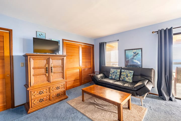 Pacific Room, Edge Of The World B&b - Captain Cook, HI