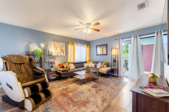 3br Depot Park Gem • Massage Chair • Fast Wifi - Gainesville, FL