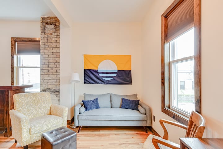 "Perfect" | Spotless Private Studio Walker's Point - Milwaukee, WI