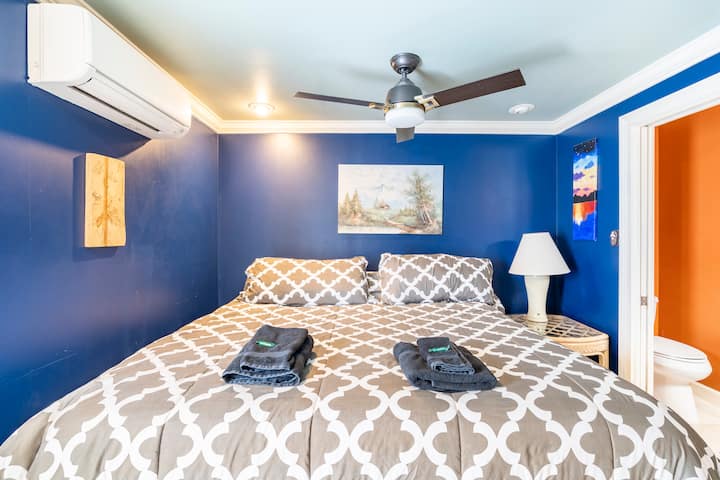 Private Room/entrance Near Water. Great Location! - Sarasota